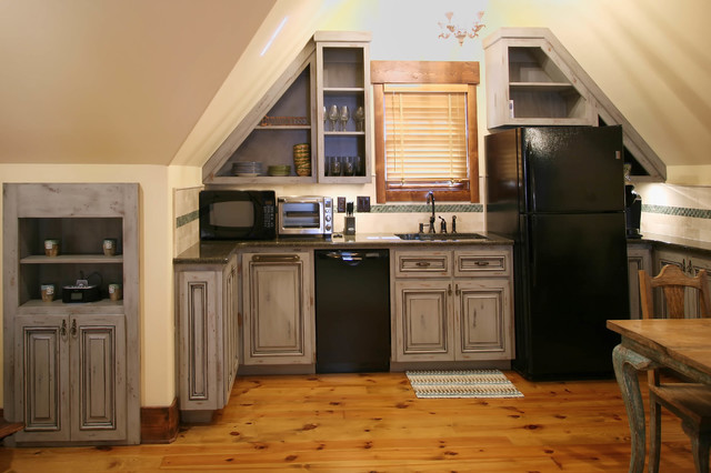 Rustic Cabin Style - Traditional - Kitchen - Charlotte - by Walker ...