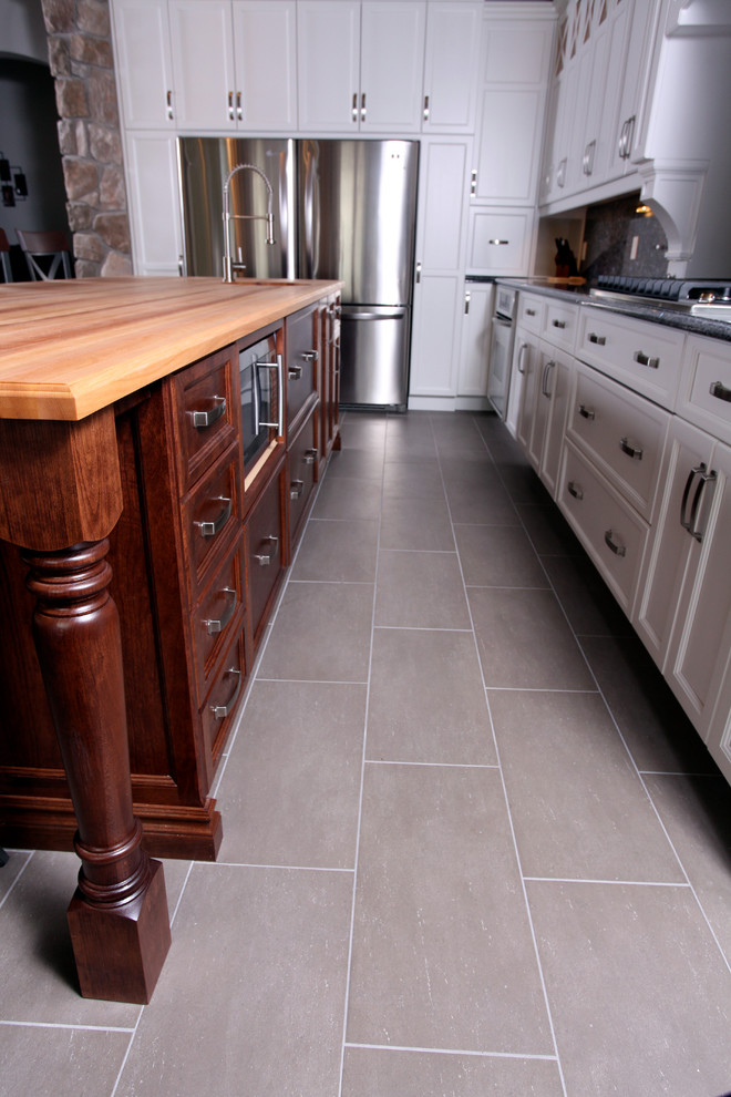 Rustic Chic Kitchen / Cuisine Rustic Chic - Rustic - Kitchen - Montreal ...