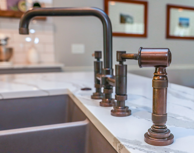 Rustic Kitchen with Modern Touches - Montagne - Cuisine - Atlanta - par ...