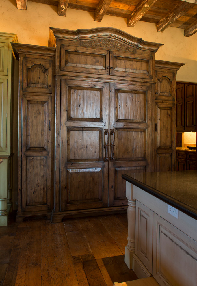 Rustic Lodge style home - Rustic - Kitchen - Houston - by Collaborative ...