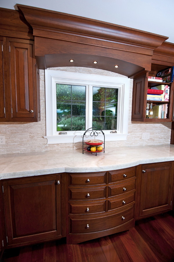 Rutt Classic traditional cherry kitchen - Traditional - Kitchen ...