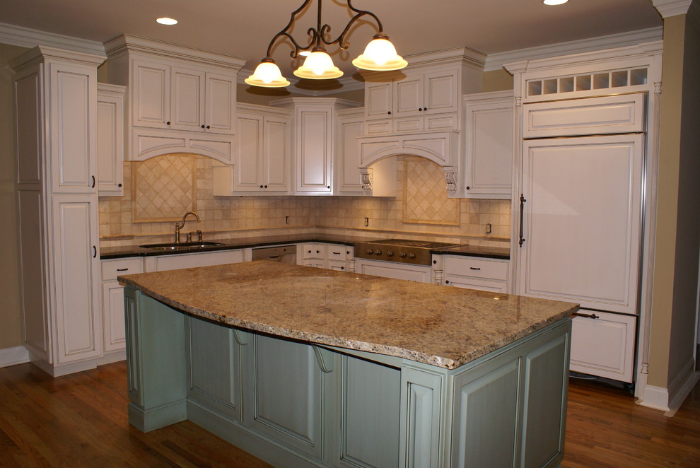 Ryan kitchen - Traditional - Kitchen - Jacksonville - by Paravan Wood ...