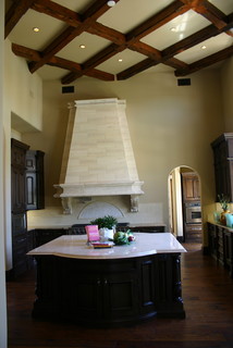 Rysso Peters - Mediterranean - Kitchen - Phoenix - by Rysso Peters | Houzz