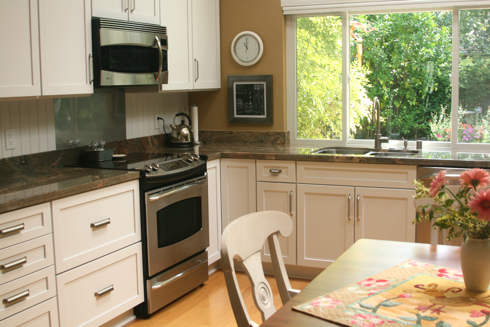 Sacramento Home - Traditional - Kitchen - Sacramento - by Kitchen Mart ...