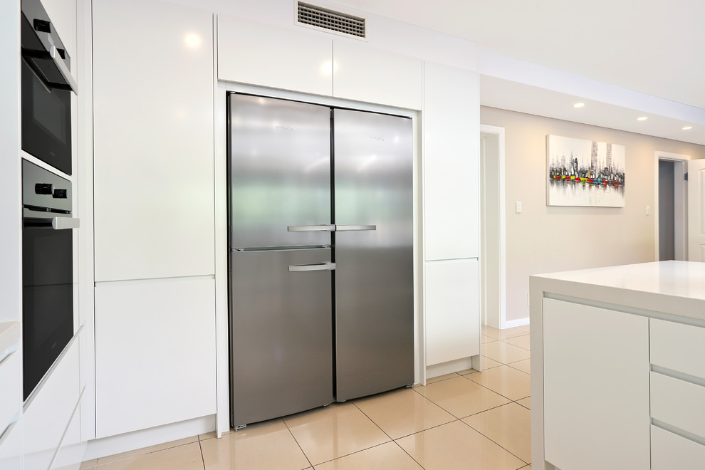 Sans Souci - Modern - Kitchen - Sydney - by Kitchen Envy - Custom ...