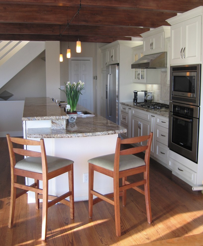 Sausalito Beach House - Traditional - Kitchen - Seattle - by Laurie ...