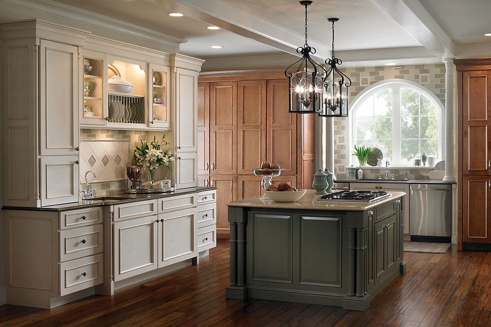 Schuler Cabinetry from #Lowes - Kitchen - Los Angeles - by Lowe's ...