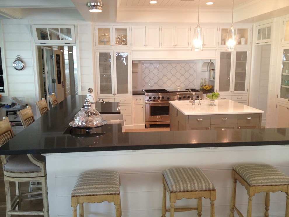 Scottsdale, Traditional White Kitchen - Klassisch - Küche - Phoenix ...