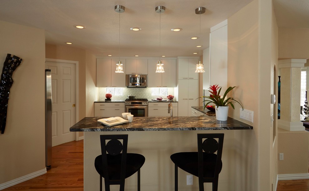 SE Denver Kitchen Remodel - Contemporary - Kitchen - Denver - by Laura ...