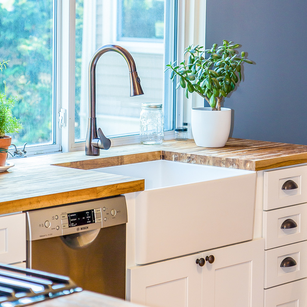 Seattle Modest Kitchens - Contemporary - Kitchen - Seattle - by Mount ...