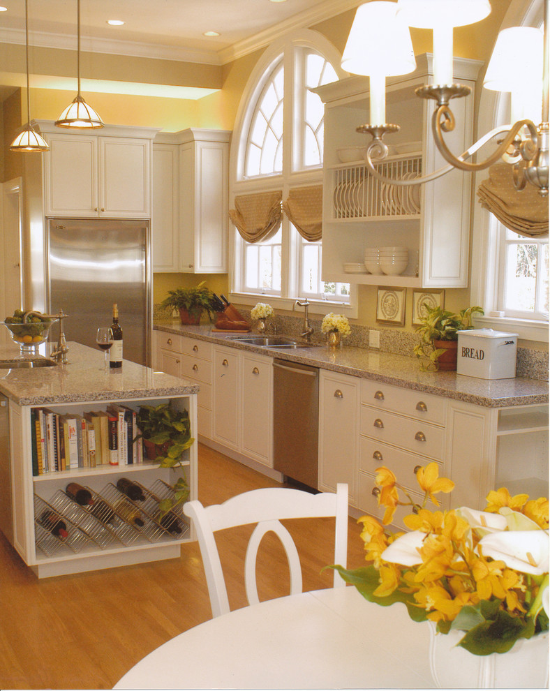 Seaview - Traditional - Kitchen - San Francisco - by Carlene Anderson ...