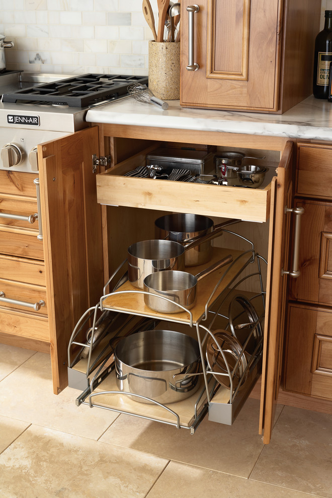 Seifer Kitchen Ideas - Traditional - Kitchen - New York - by Seifer ...