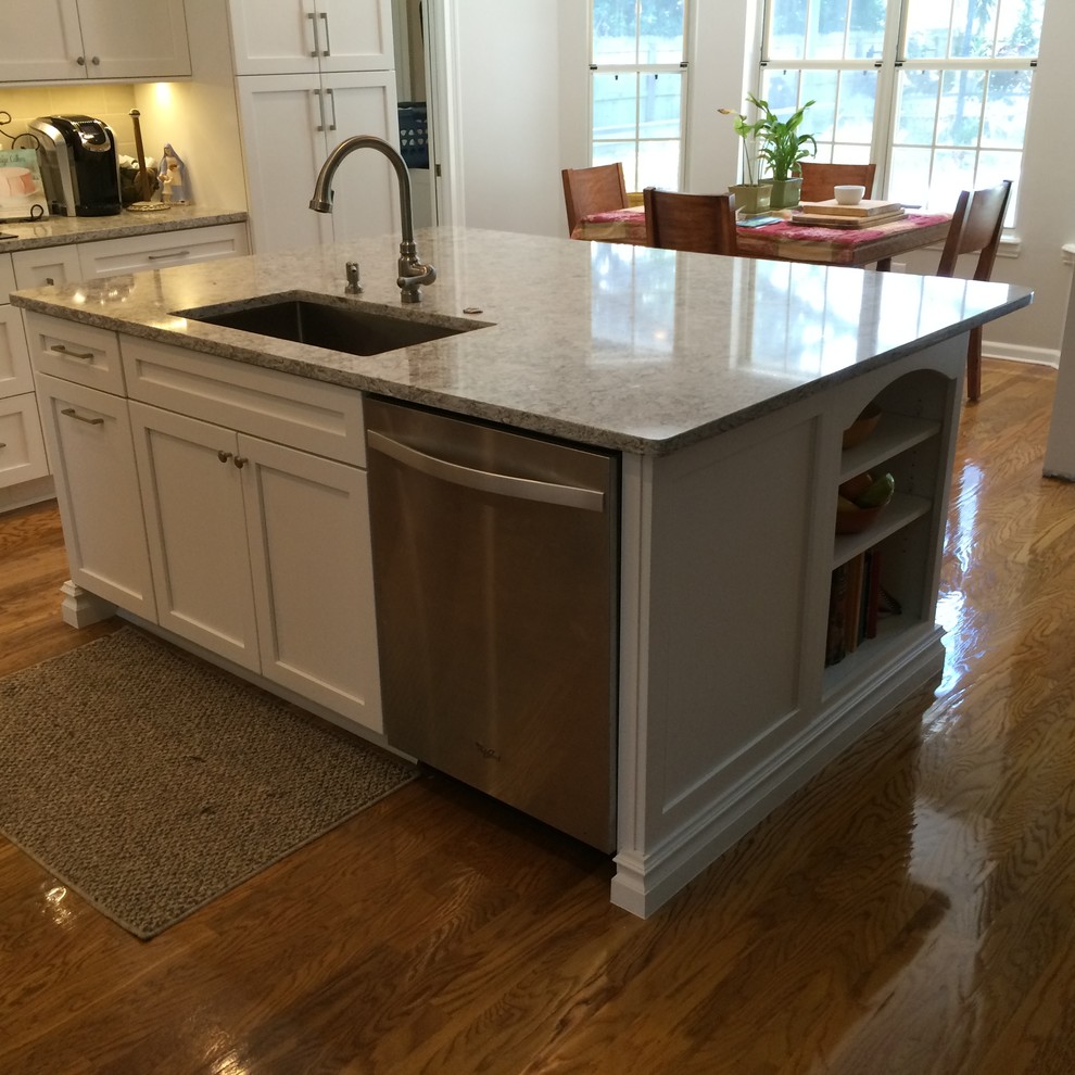 Semi-Custom Kitchens - Modern - Kitchen - Jacksonville - by Johnson's ...