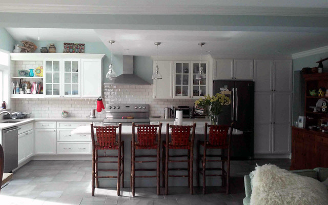 Shaker style cabinets with oldstyle backsplash - Transitional - Kitchen ...