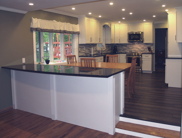 Shaker White Kitchen Cabinets & Fluted Column Island - Classique Chic ...