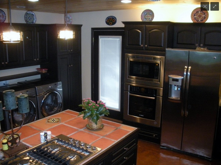 Shared Kitchen & Laundry Room - Contemporary - Kitchen - Houston - by ...
