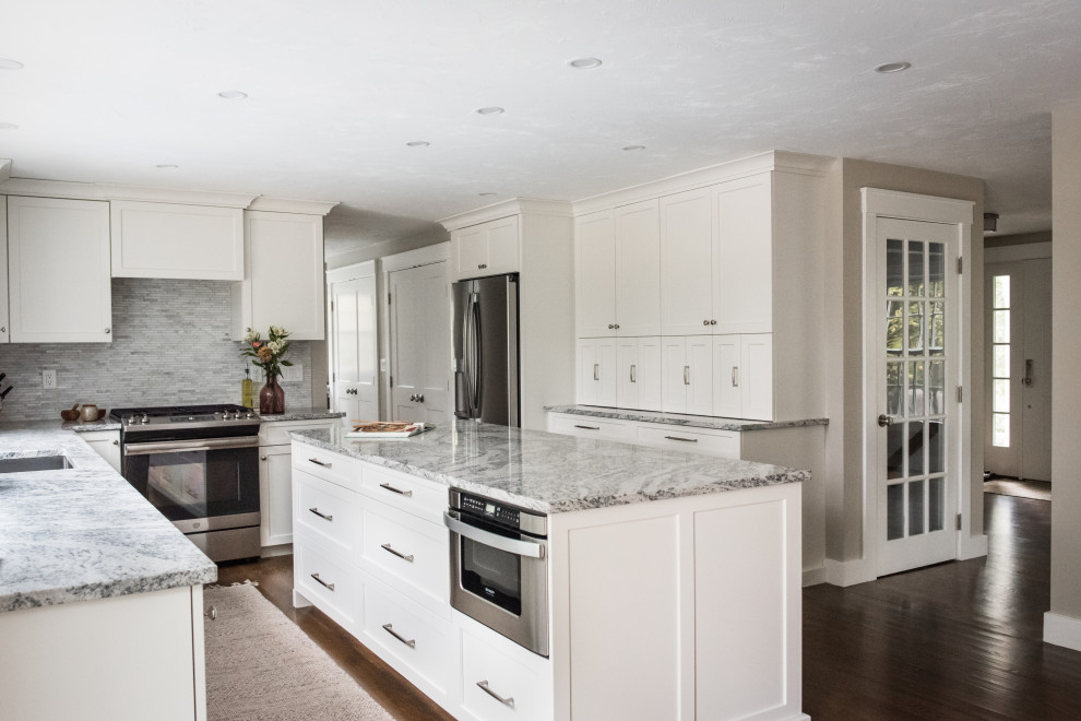 Sharon Colonial - Traditional - Kitchen - Boston - by Keri Murray ...