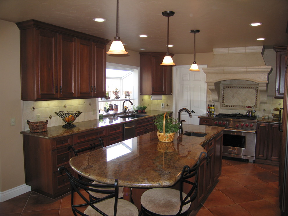 Shaw - Traditional - Kitchen - San Francisco - by Kitchens of Diablo ...