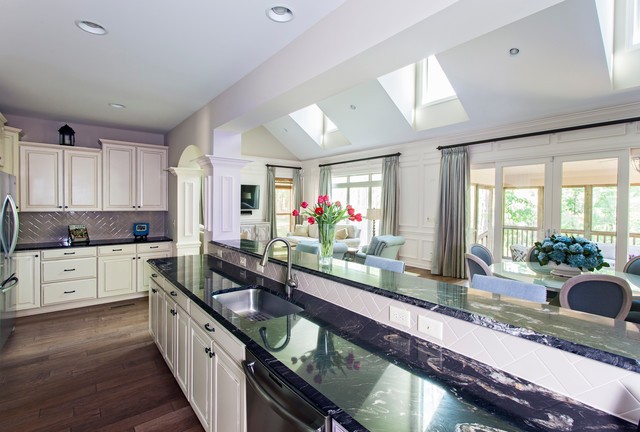 Shea Custom - Traditional - Kitchen - Charlotte - by Shea Homes ...