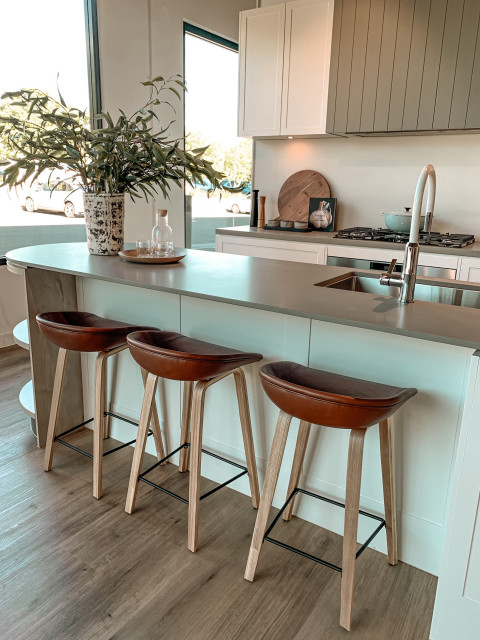Shellharbour - Beach Style - Kitchen - Wollongong - by Designs By ...