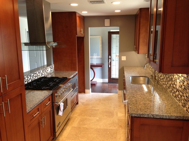 Sherman Oaks - Klassisch - Küche - Los Angeles - von AAA Development ...