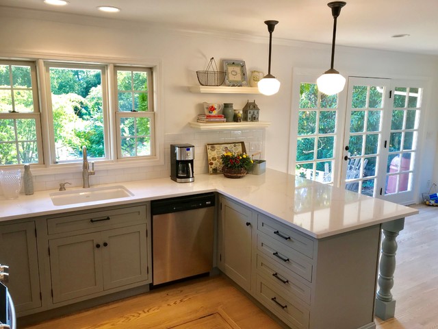 Shoreline Kitchen Remodel - Traditional - Kitchen - Seattle - by Parr ...