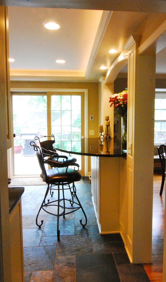 Side profile - Traditional - Kitchen - Minneapolis - by EdgeWork Design ...