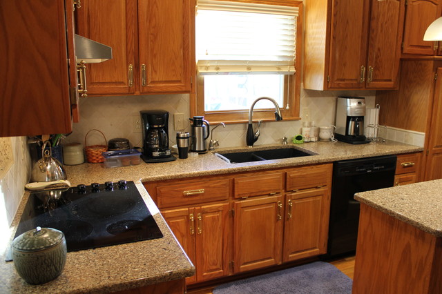 Sienna Ridge Silestone - Traditional - Kitchen - Kansas City - by ...