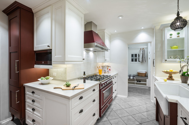 Sierra Madre Kitchen - Transitional - Kitchen - Los Angeles - by Maria ...