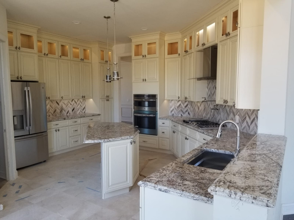 Sierra Nevada Granite Countertops - Traditional - Kitchen ...