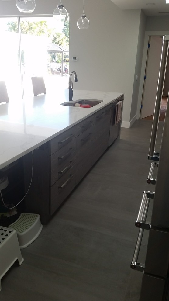 Siesta Key Walnut - Modern - Kitchen - Tampa - by Pear Tree Cabinets ...