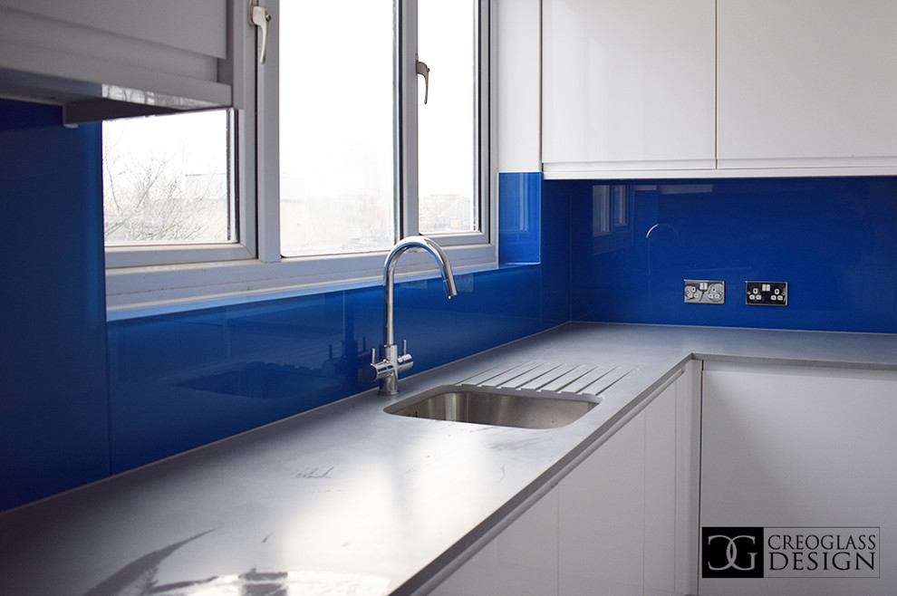 Signal Blue Plain Colour Glass Splashbacks - Modern - Kitchen ...