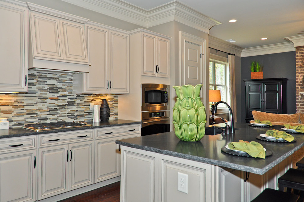 Signature Homes Kitchen at Village of Highland Lakes - Kitchen ...