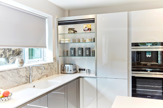 Silk Grey & Classic Grey handle-less kitchen - Contemporary - Kitchen ...