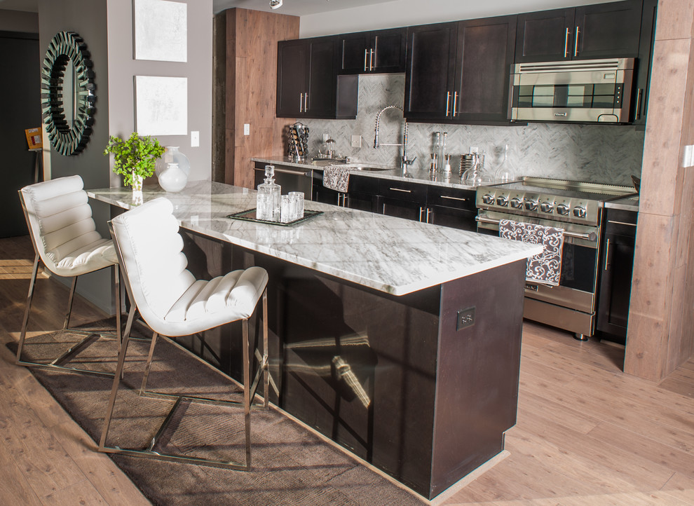 Modern Bling - Modern - Kitchen - Baltimore - by Turner Design Firm | Houzz