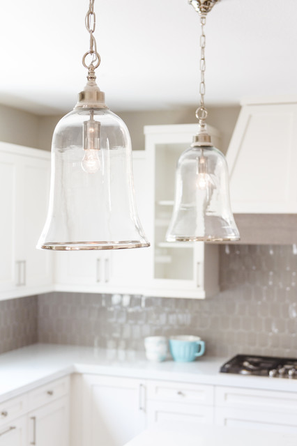 Silver Crest Kitchen - Beach Style - Kitchen - San Diego - by Savvy ...