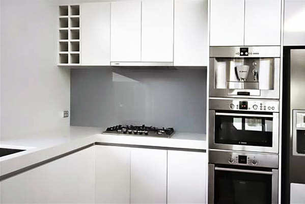 Silver Glass Splashback - Modern - Kitchen - Sydney - by Glass Direct ...