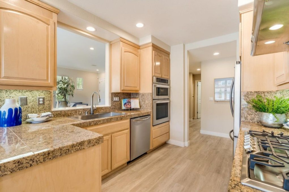 Silver Vale Residence - Beach Style - Kitchen - San Francisco - by ...