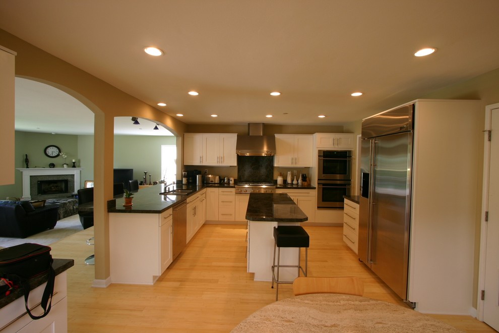 simple contemporary kitchen - Contemporary - Kitchen - Los Angeles - by ...