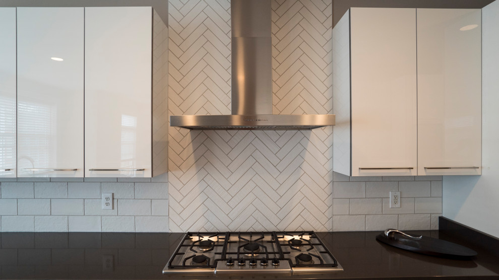 Singer Kitchen, Family Room and Bathroom Remodel - Modern - Kitchen ...