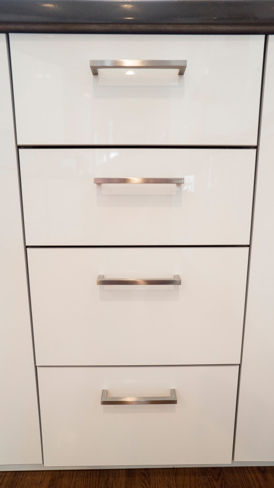 Singer Kitchen, Family Room and Bathroom Remodel - Modern - Kitchen ...