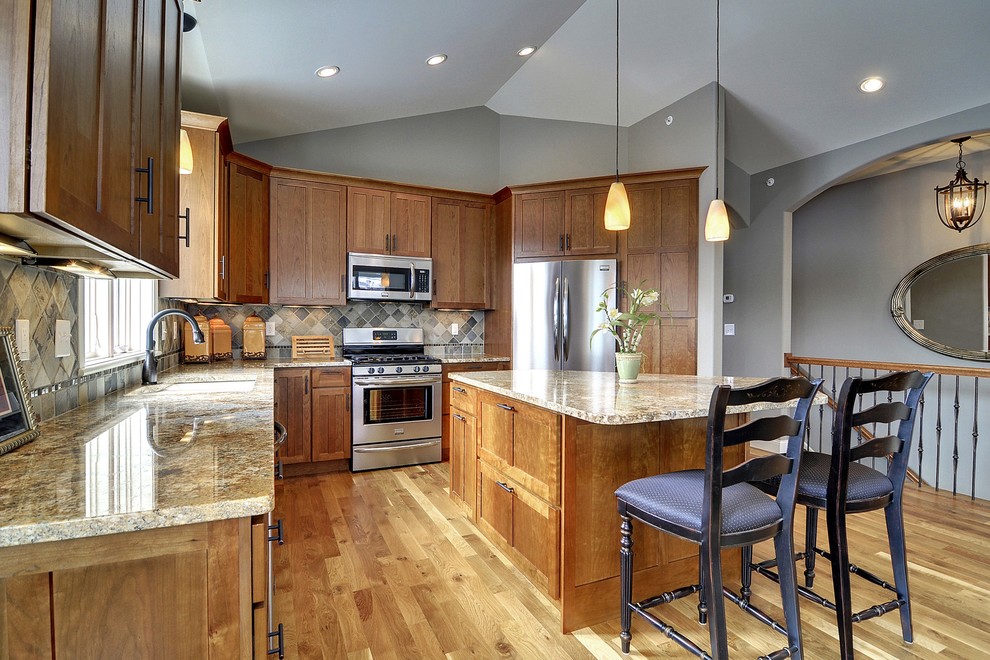 Single-Level Living Townhome - Traditional - Kitchen - Minneapolis - by ...