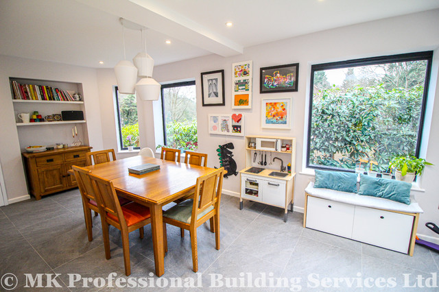 Single storey extension with open plan kitchen and sedum roof - Modern ...