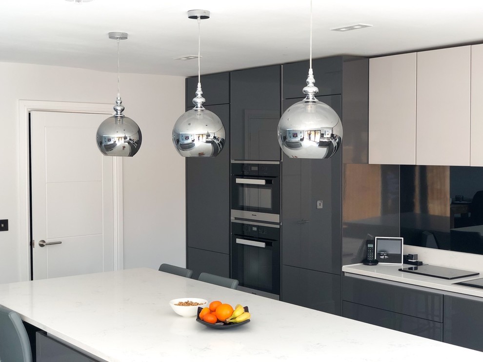 Slate Grey & White Quartz Worktop German Kitchen - Modern - Kitchen ...