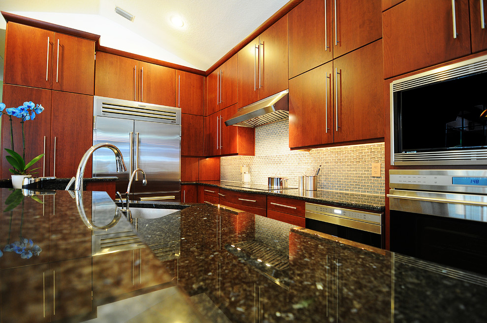 Sleek cherry SubZero Wolf Kitchen - Contemporary - Kitchen - Tampa - by Bee Studios Design | Houzz