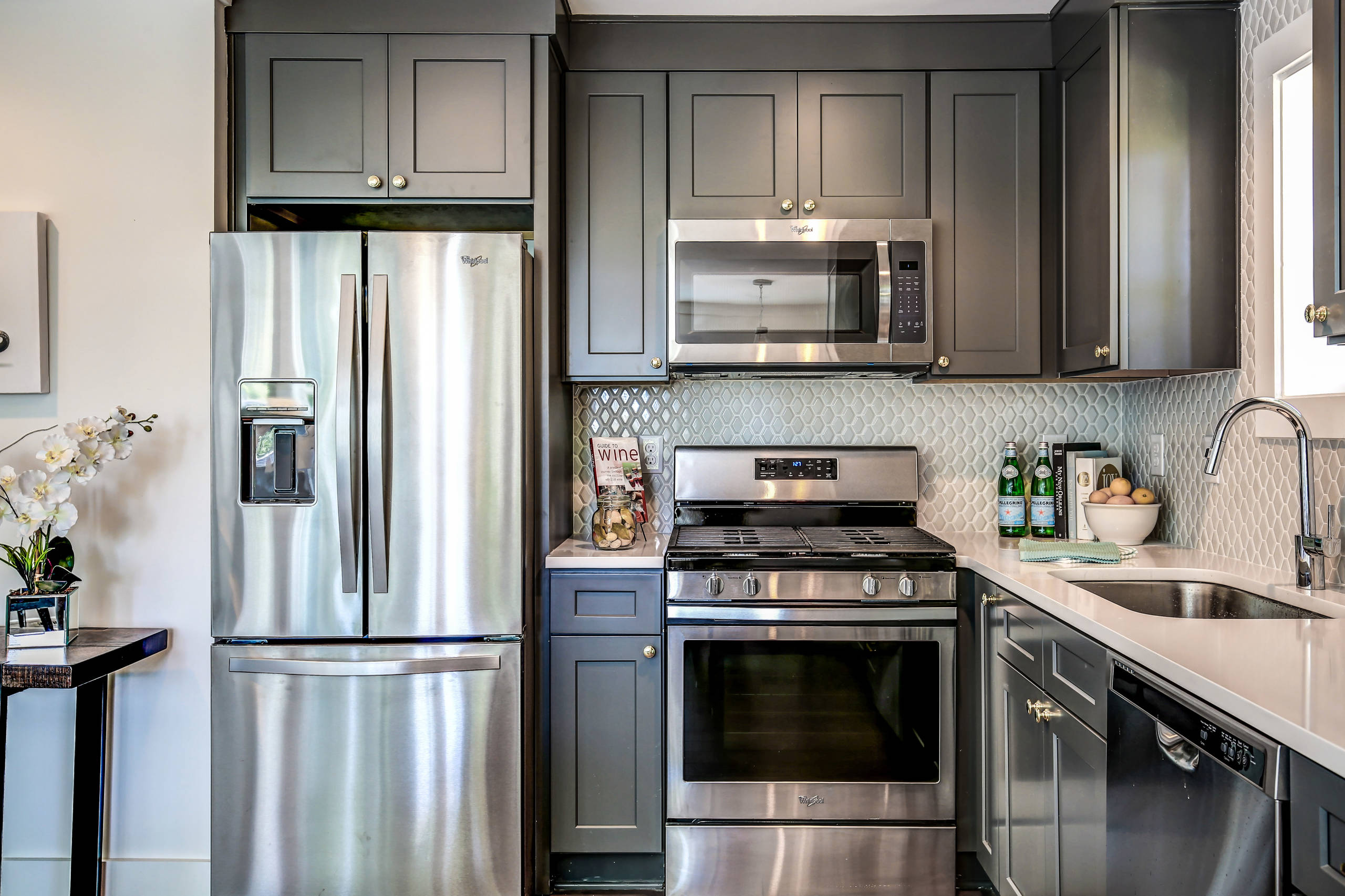 A Small Fixer-Upper Offers a Guide for Flippers