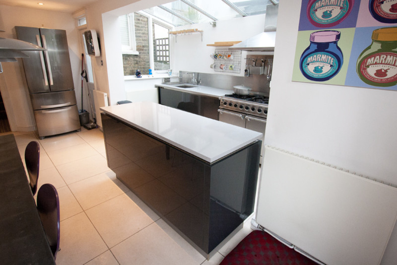 Small kitchen By LWK Kitchens London - Modern - Kitchen - London - by ...