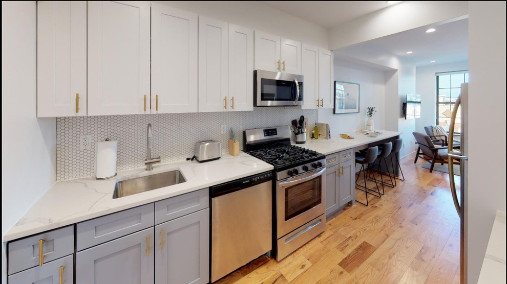 Small Kitchen Design Ideas - Contemporary - Kitchen - New York - by ...