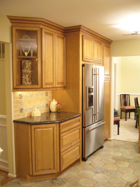 Small Kitchen Design w/ Built in Refrigerator - Transitional - Kitchen ...