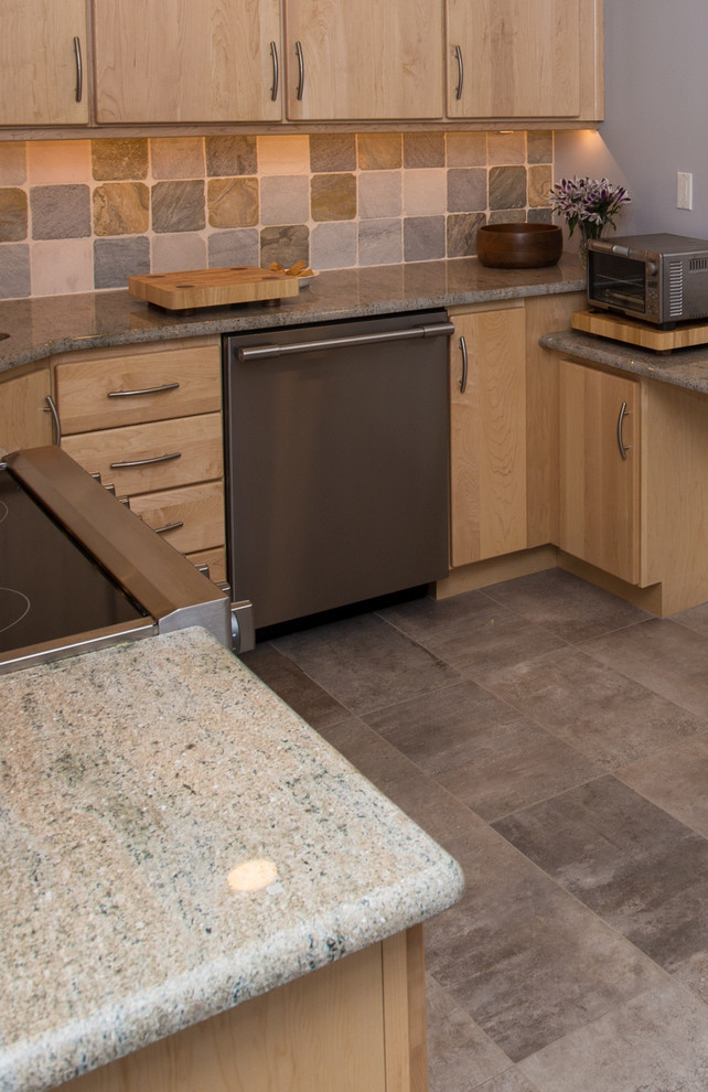 Small Kitchen makeover - Classique Chic - Cuisine - Philadelphie - par ...
